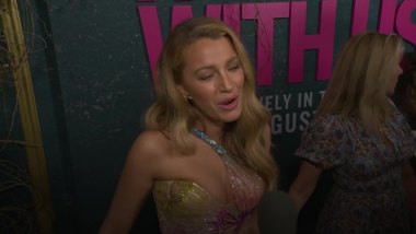 britney 2002 versace