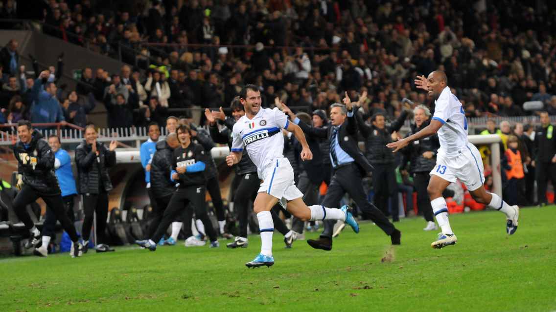 Every Angle | Stankovic goal vs Genoa 2009/10 | Inter.it